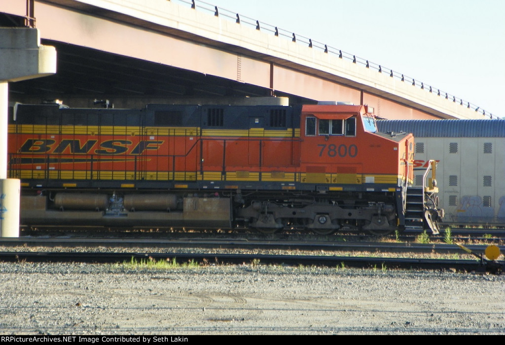 BNSF 7800